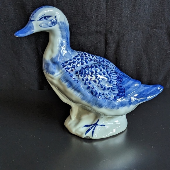 Accents | Delft Style Hand Painted Blue And White Ceramic Duck Figurine ...